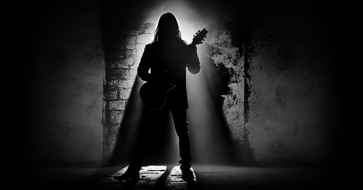 Shadow Music - Henrik Flyman